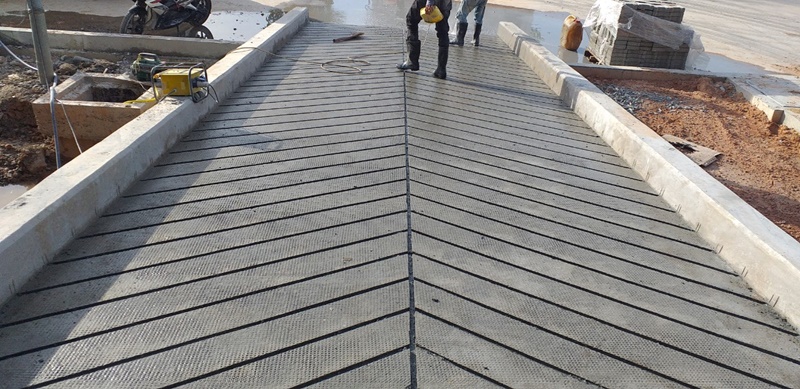 Cắt rãnh ramp dốc chống trượt 0978159289 Dân cắt ramp chuyên nghiệp