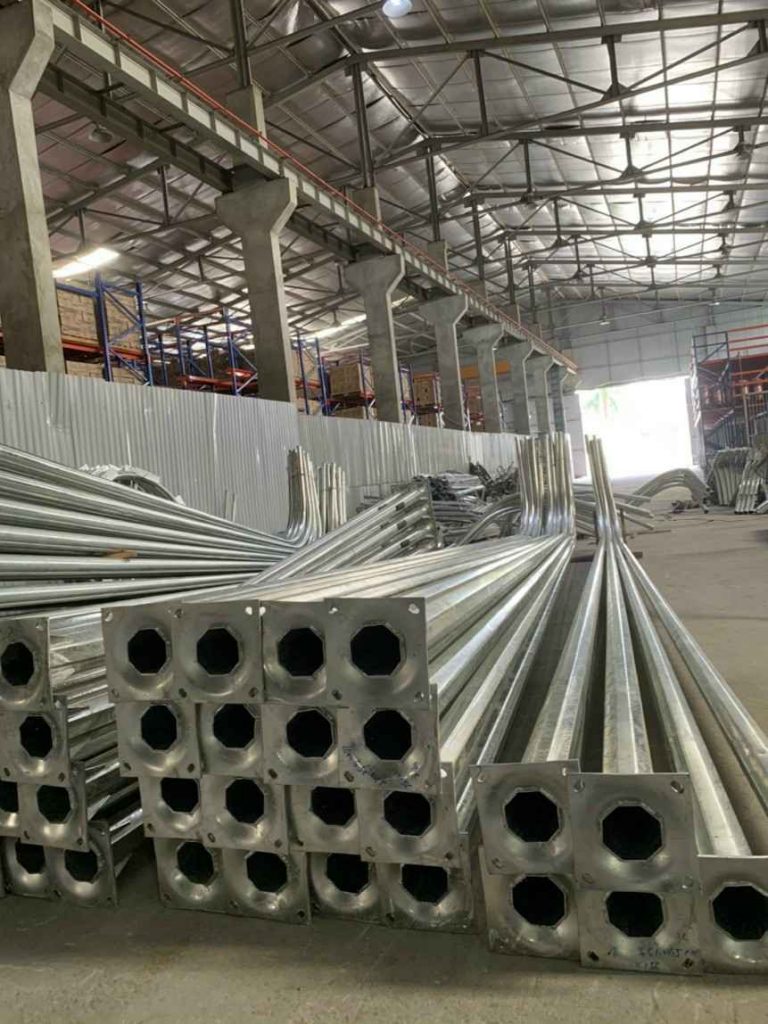 Báo giá cột đèn chiếu sáng cao 6m