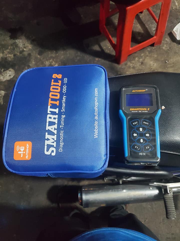 Mẫu máy kiểm tra lỗi xe máy smarttool2 bán chạy
